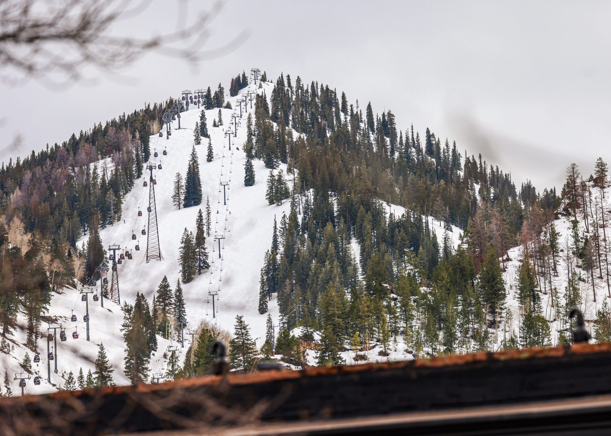 Spring snow expected for Aspen, Snowmass as late season riders rejoice ...