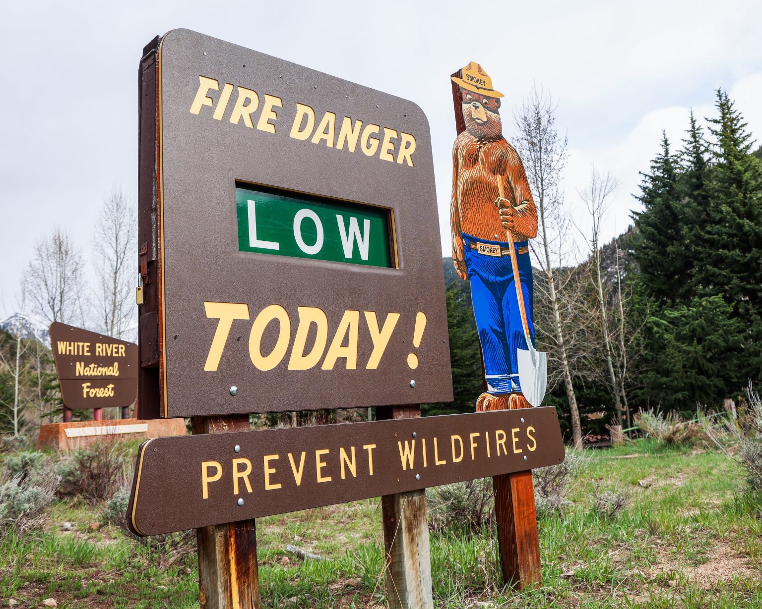Smokey the Bear fire danger signs will start fire season at “low ...
