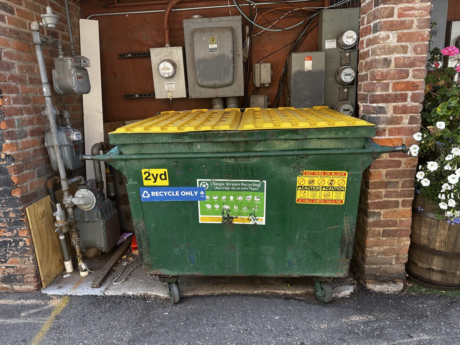 Recycling poses one of Aspen’s biggest bear problems | AspenTimes.com