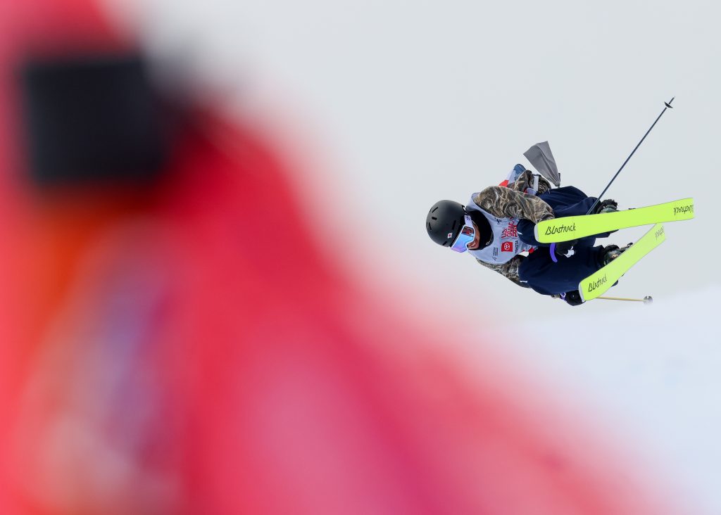 Aspen’s Geiser a surprise Grand Prix finalist as Ferreira cruises in ...