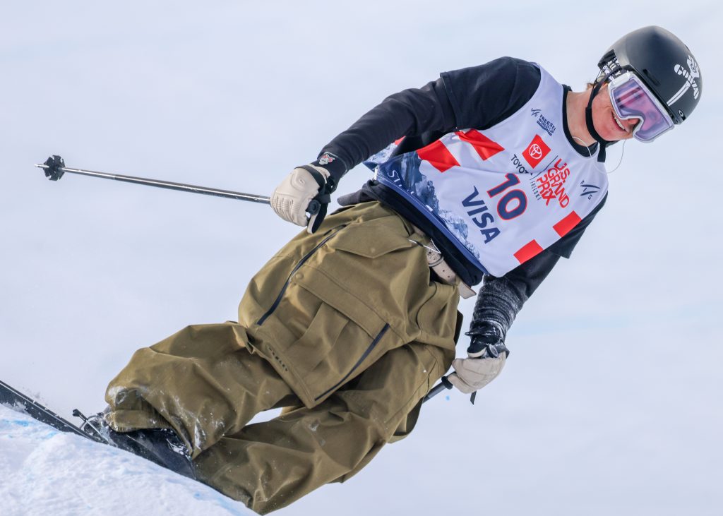 Aspen’s Geiser a surprise Grand Prix finalist as Ferreira cruises in ...