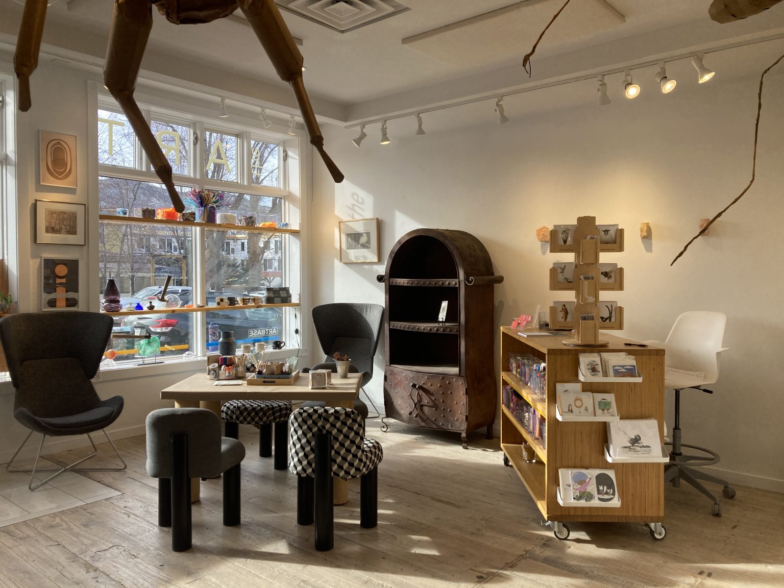 Transforming the storefront: Art Commons gathering space opens at ...