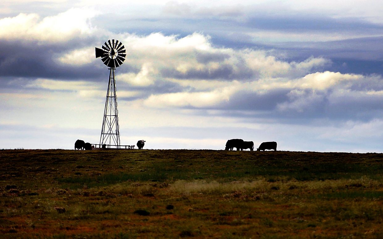 U.S. Forest Service set to allow oil, gas drilling in — not on — Pawnee ...