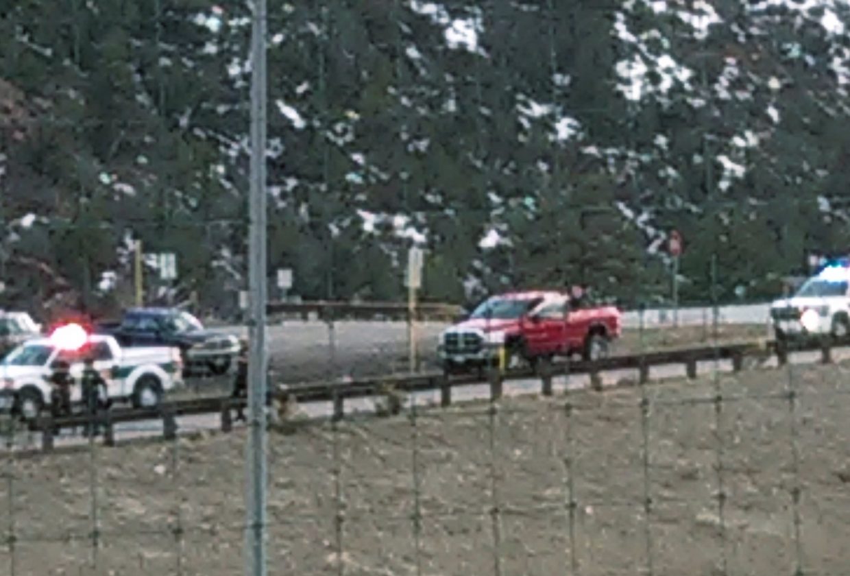 Officer shoots, kills man fleeing on I-70 near Glenwood ...