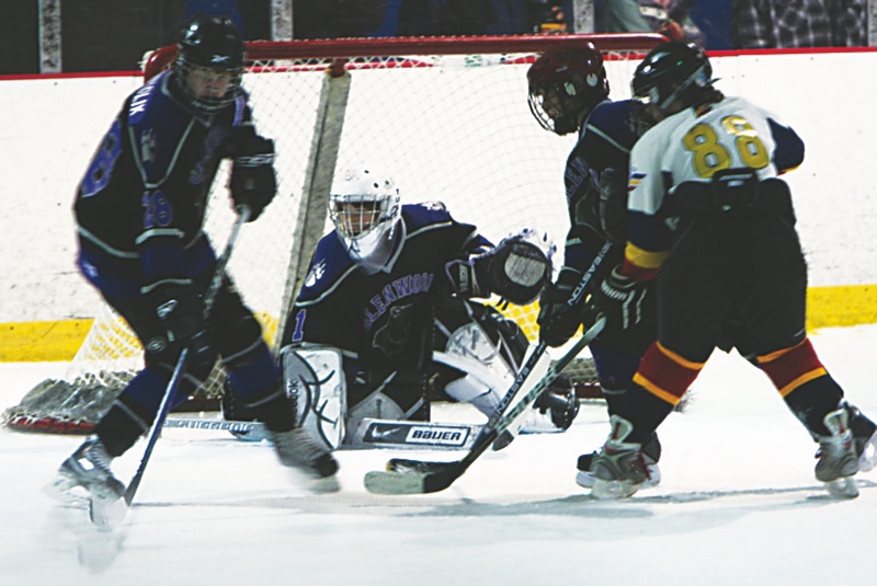 Bantam Grizzlies hang tough with Junior Eagles | PostIndependent.com