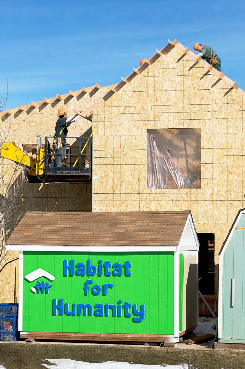 Inmates at minimum-security prison provide vital labor on Carbondale ...