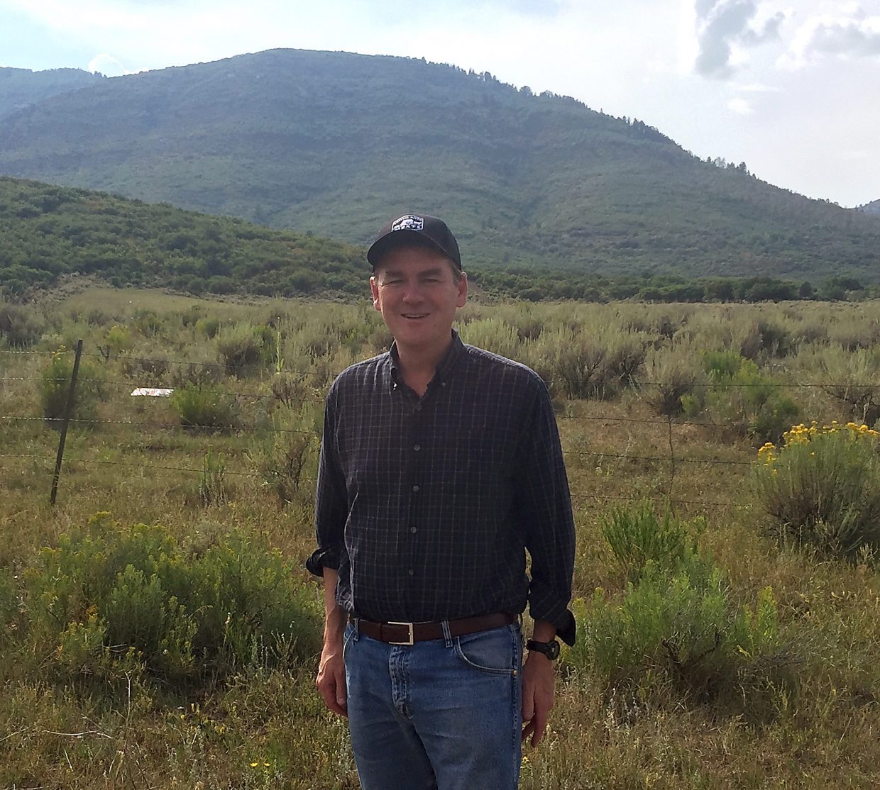 Sen. Bennet tours Thompson Divide natural gas lease area ...