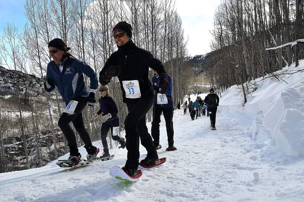 Regulars, newcomers turn out for revamped Sunlight Mountain Snowshoe ...