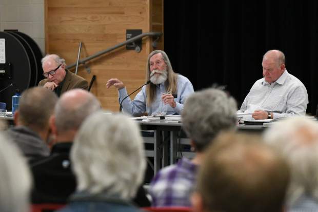 Garfield commissioners give quarry operators deadline to straighten up ...