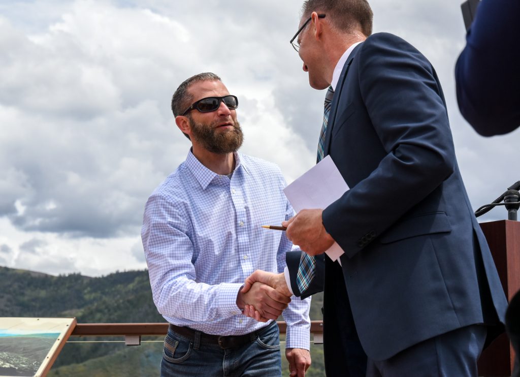 Glenwood officially becomes seventh city in the U.S. powered entirely ...