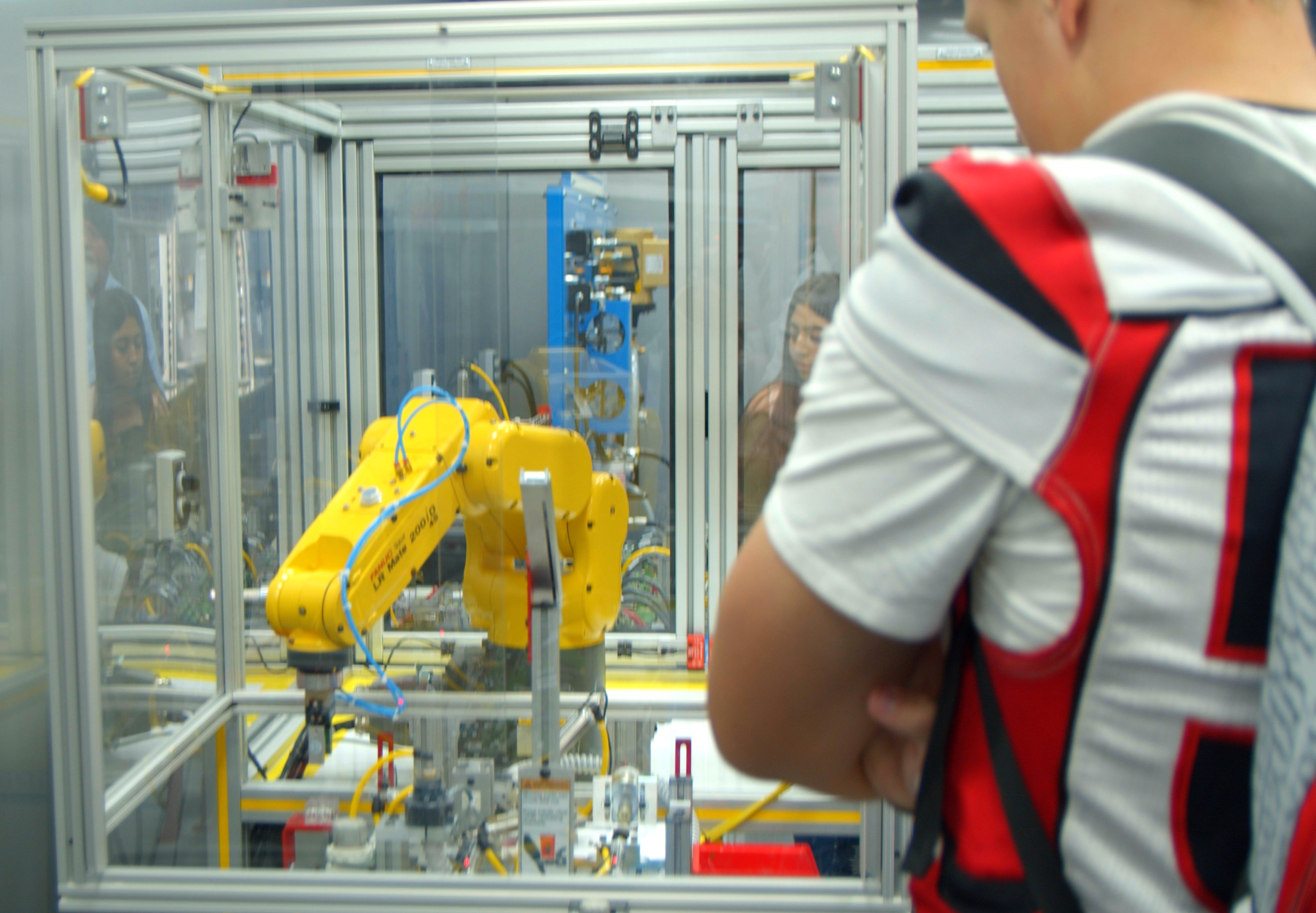 New Mobile Learning Lab to extend its reach into Garfield County ...