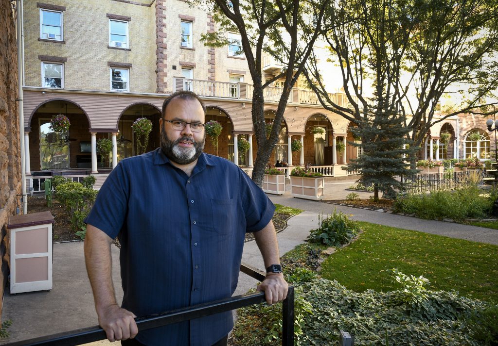From bellman at the Griswold Inn to general manager of Hotel Colorado ...