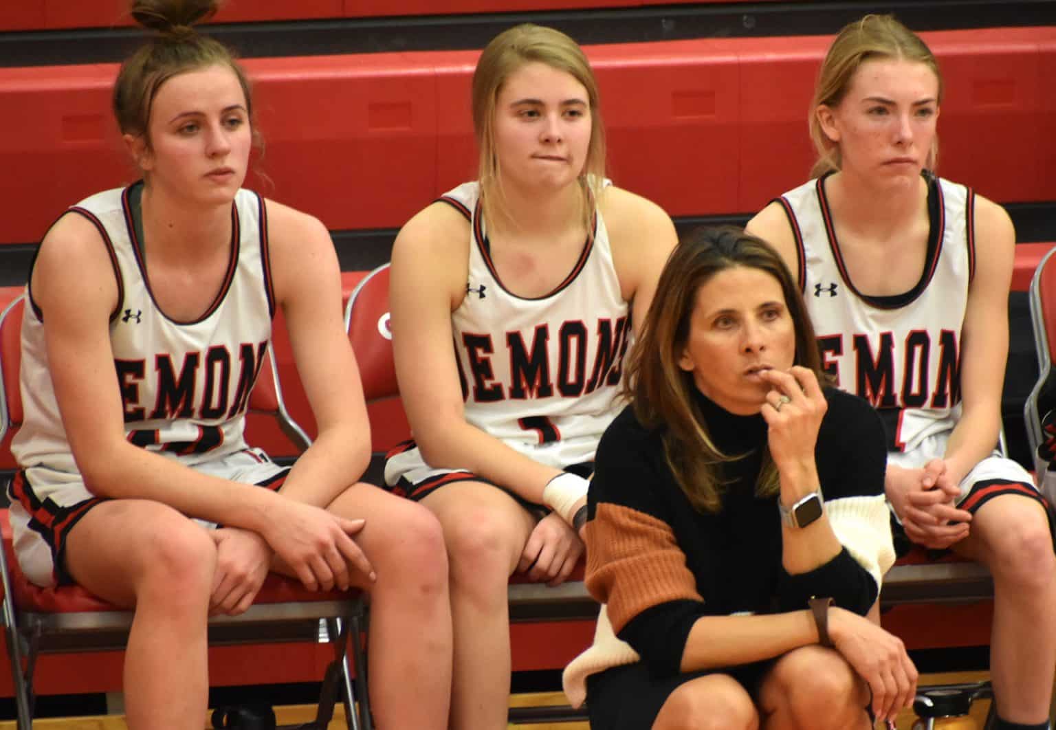 Glenwood Demons coach Rhonda Moser nabs 100th career win ...
