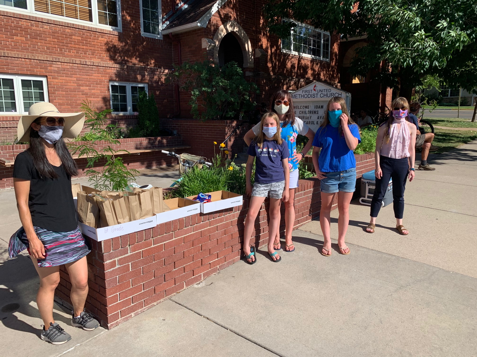 Extended Table goes al fresco | PostIndependent.com