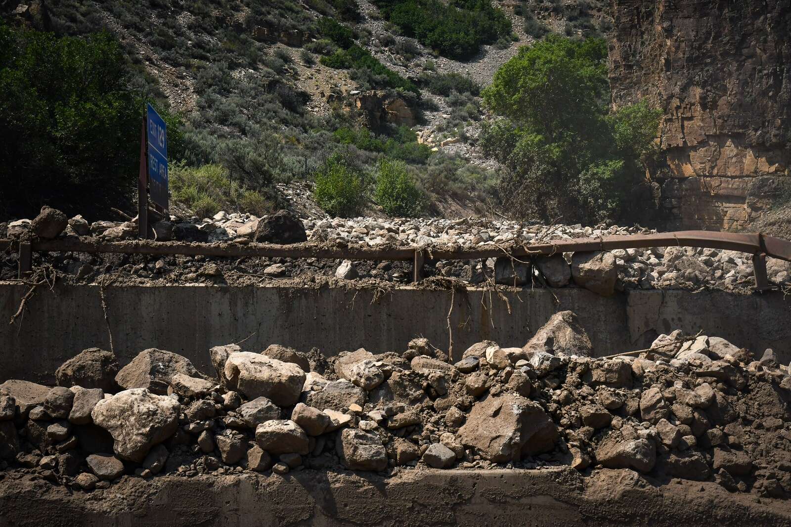 PHOTOS: Mud and debris slides on I-70 near Bair Ranch | PostIndependent.com