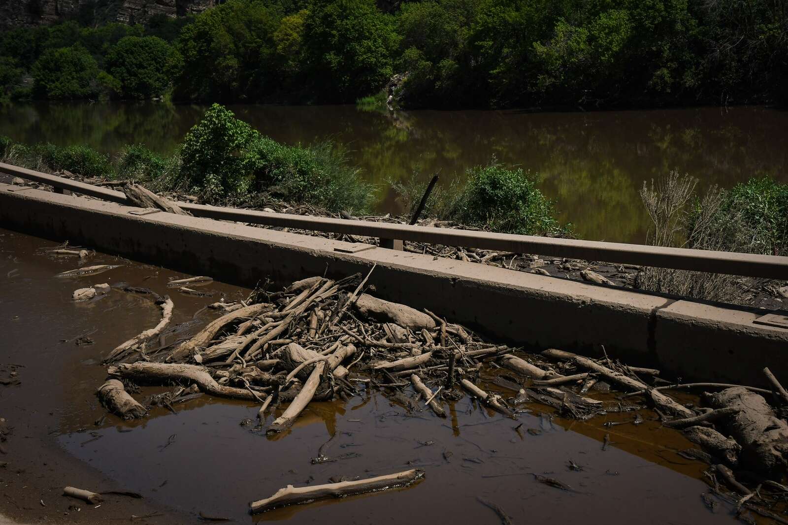 PHOTOS: Mud and debris slides on I-70 near Bair Ranch | PostIndependent.com