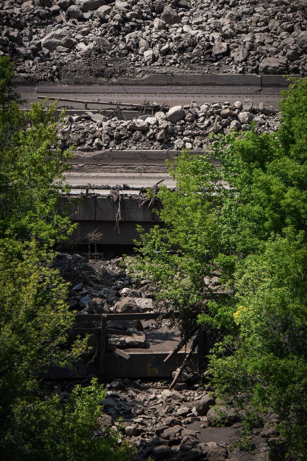PHOTOS: Mud and debris slides on I-70 near Bair Ranch | PostIndependent.com