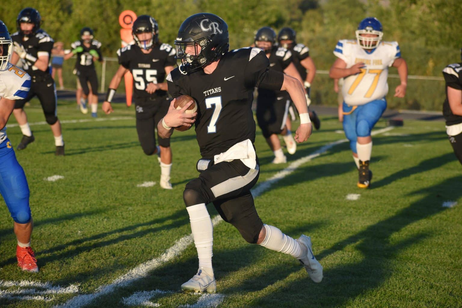 Hot running game fuels Coal Ridge football past Roaring Fork, 39-16 ...
