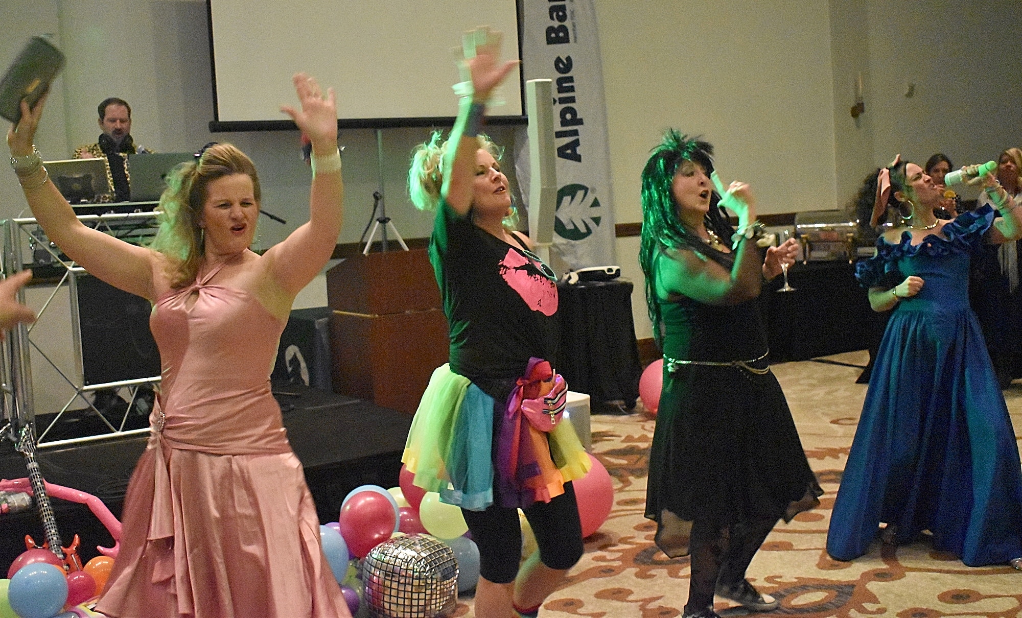 PHOTOS: Glenwood Springs Chamber Gala celebrates 1980s nostalgia with ...