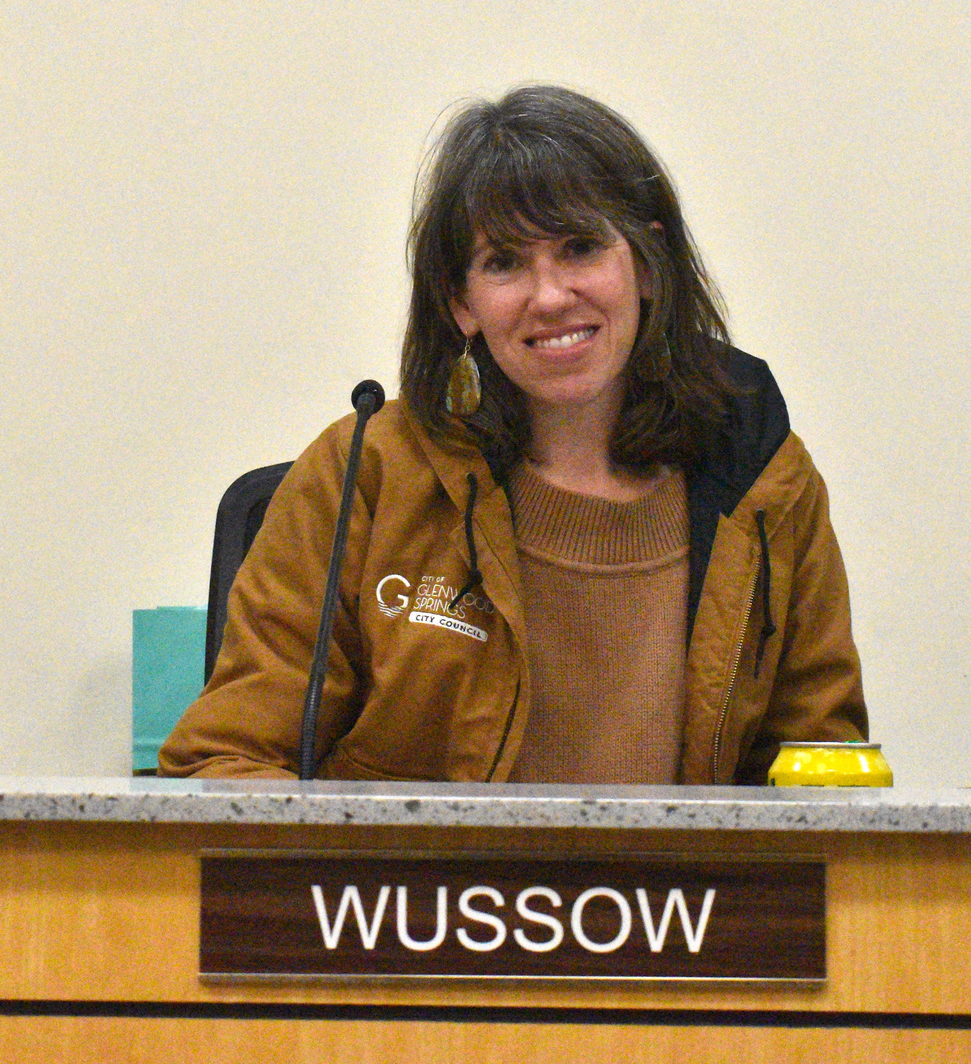 Glenwood Springs has a new ‘madam mayor;’ Wussow appointed to succeed ...