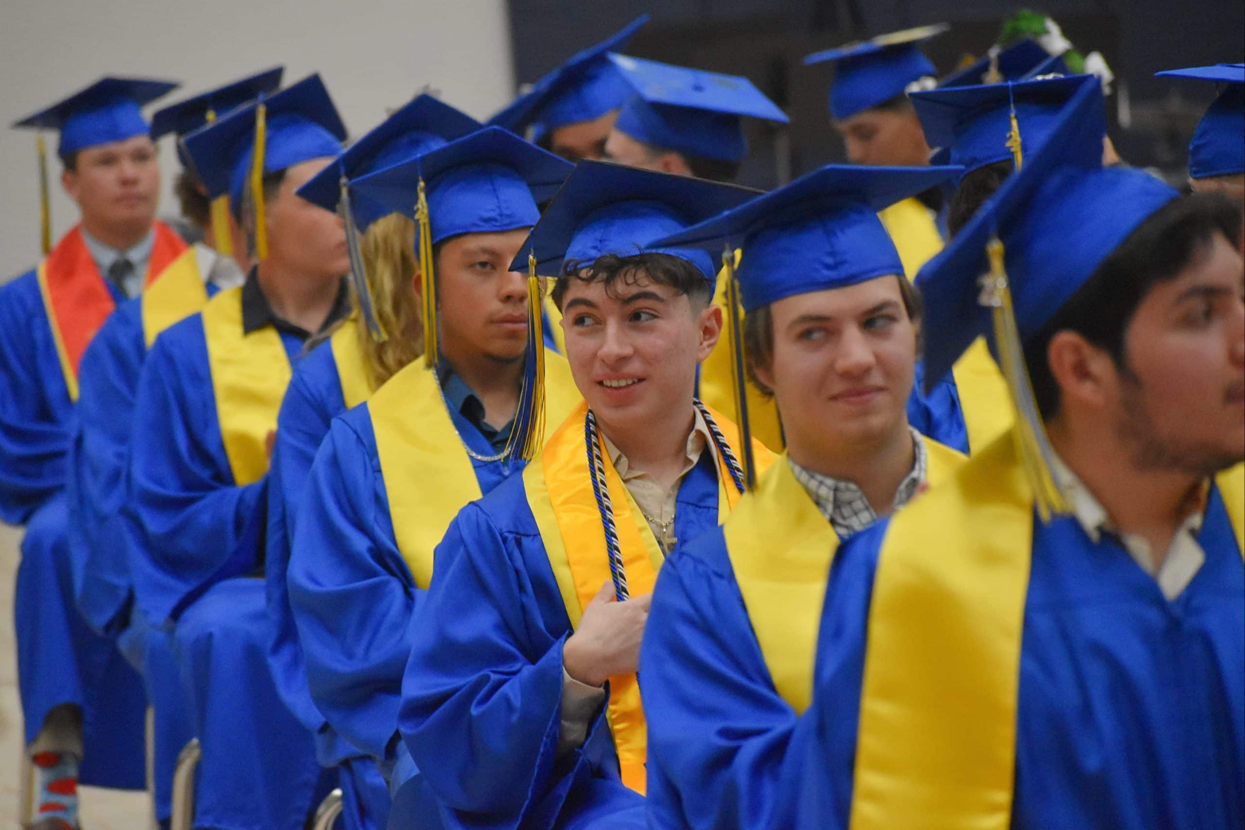 PHOTOS: Spring snow doesn’t stop Roaring Fork High School Class of 2022 ...