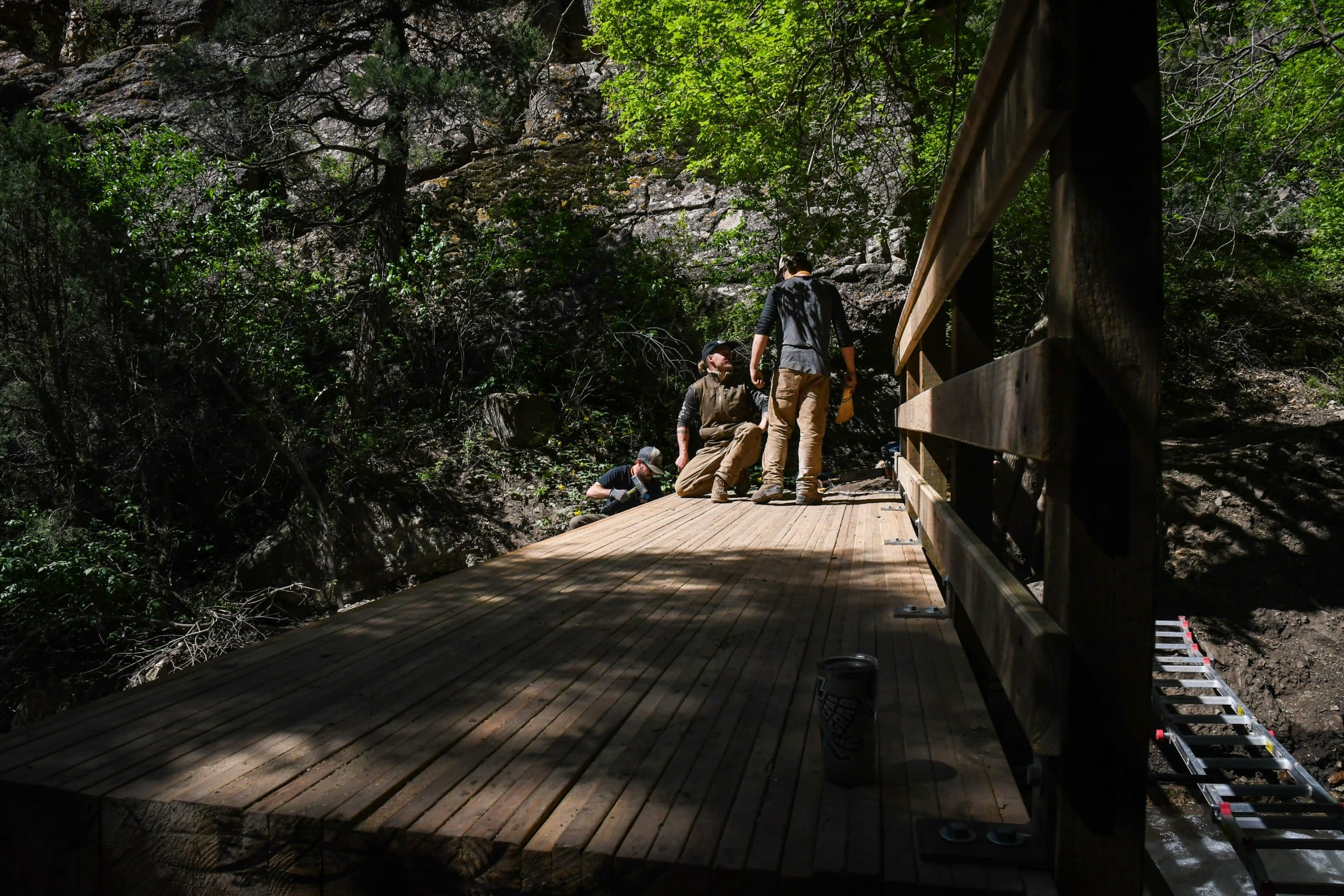 PHOTOS: Summit to Sea trail builders rebuild temporary, primitive trail ...
