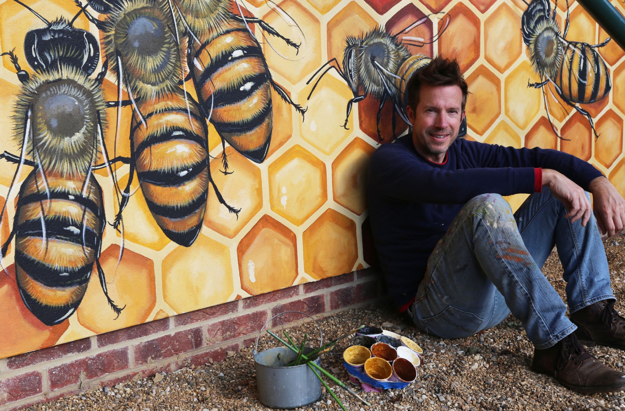 Town’s abuzz: International artist comes to Rifle to paint bee mural | PostIndependent.com