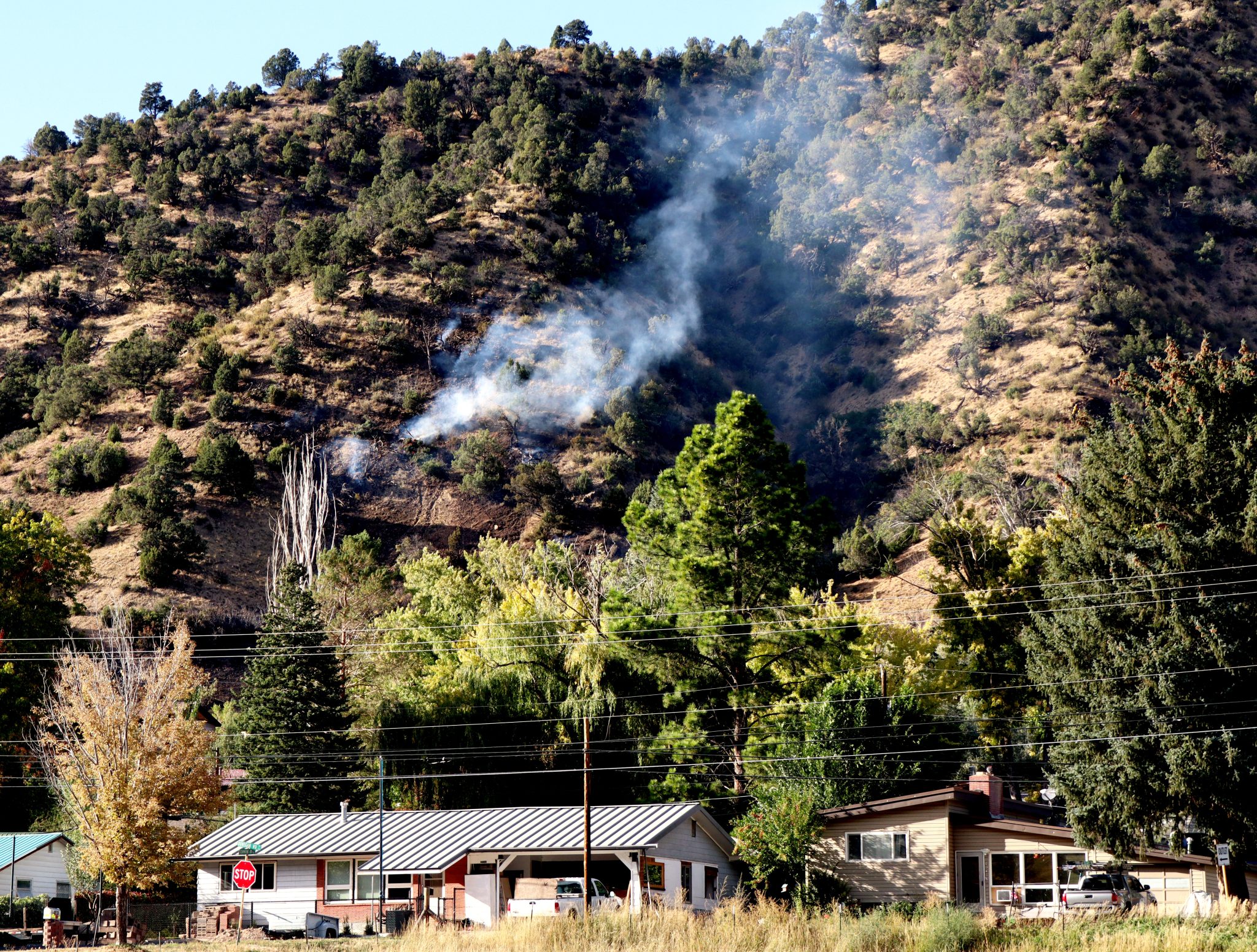 UPDATE: Residents safe to return home after 5-acre fire in West ...