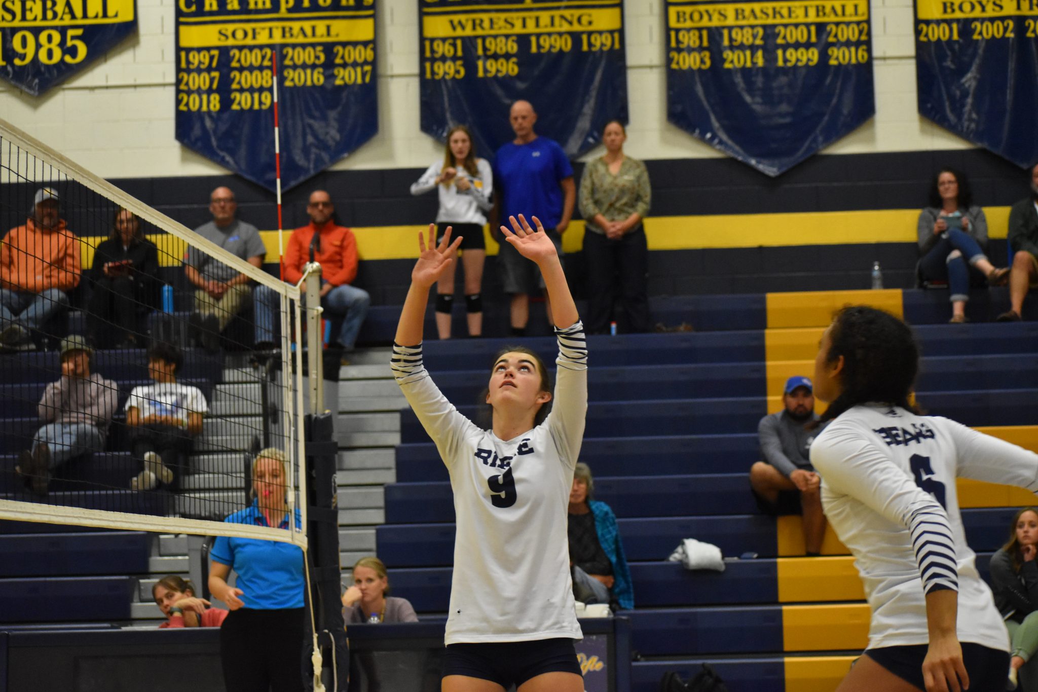 Rifle Bears triumph over Roaring Fork Rams in Tuesday volleyball clash ...