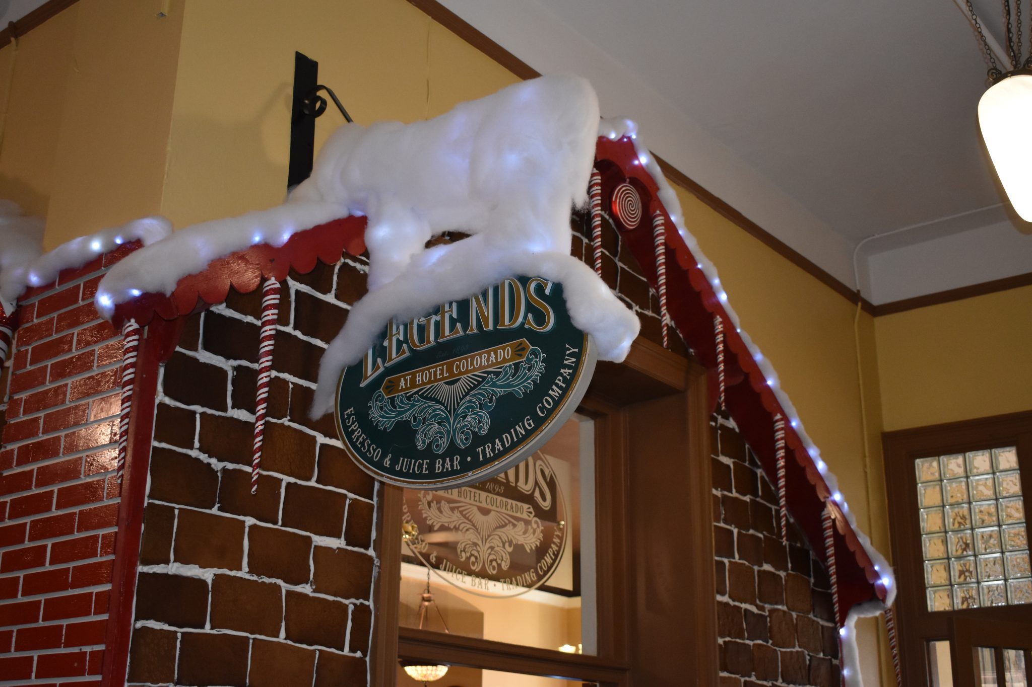 Life-sized gingerbread house on display at Hotel Colorado ...