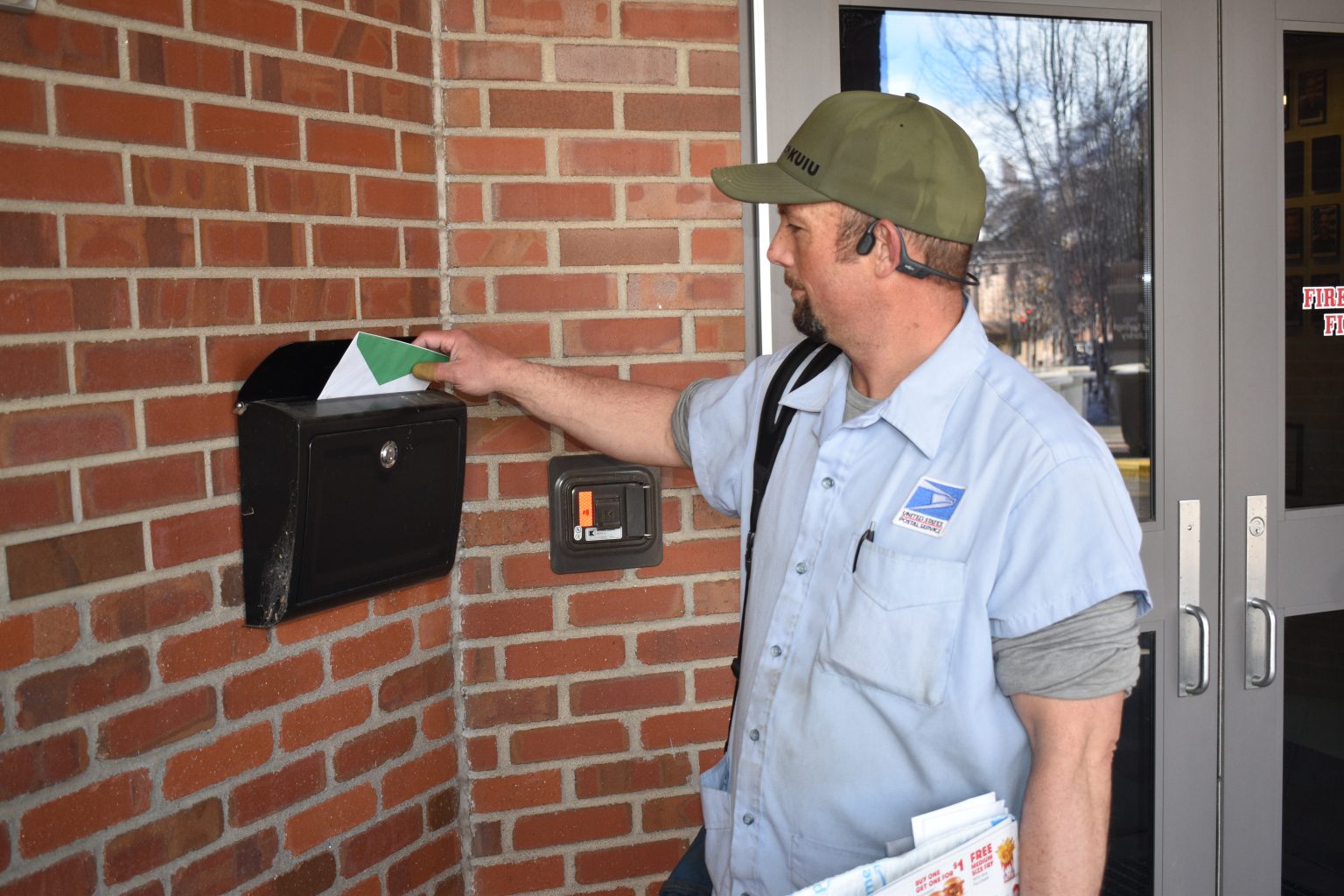 Postal workers, community members to rally against USPS mail processing ...