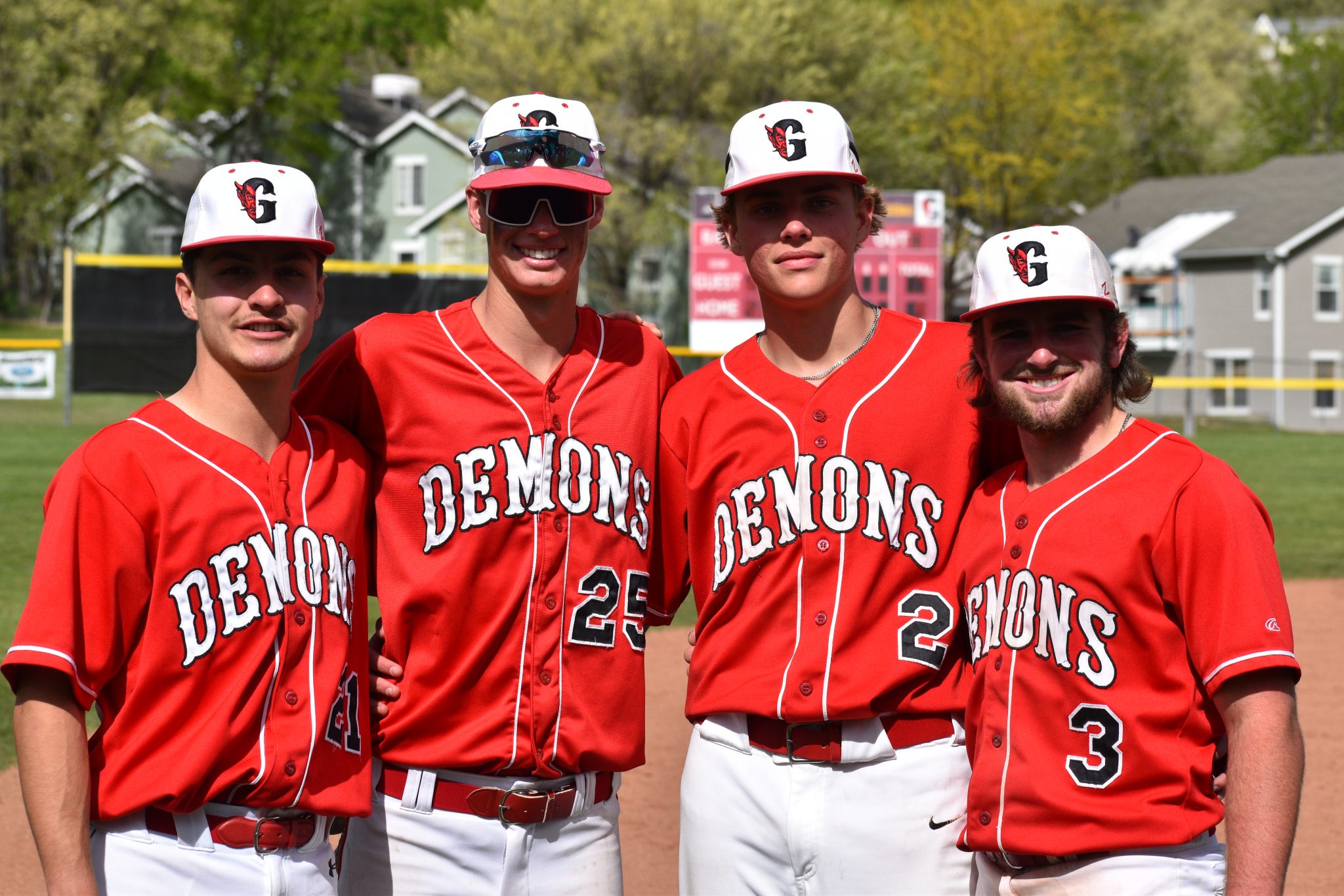 Glenwood Springs baseball sweeps Summit in double-header to keep ...