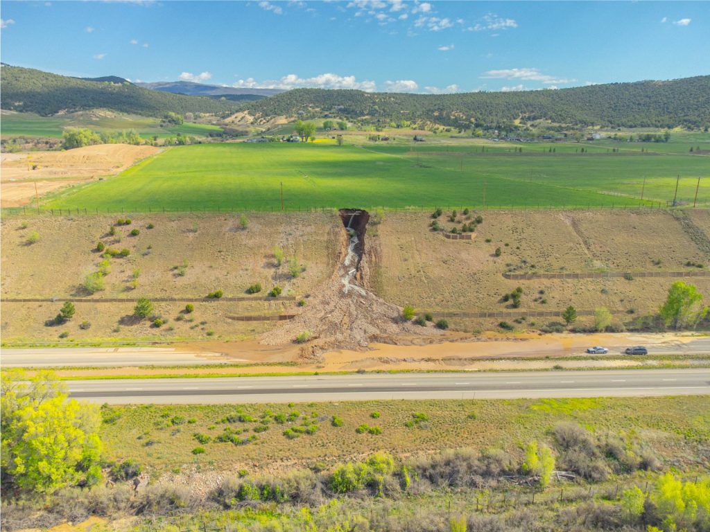 Colorado 82 reopened to traffic after mudslide closures ...