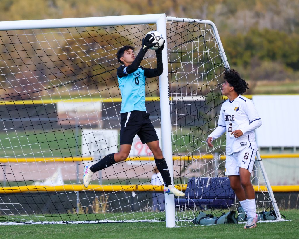 Rifle soccer holds on to beat Basalt in playoff-like game ...