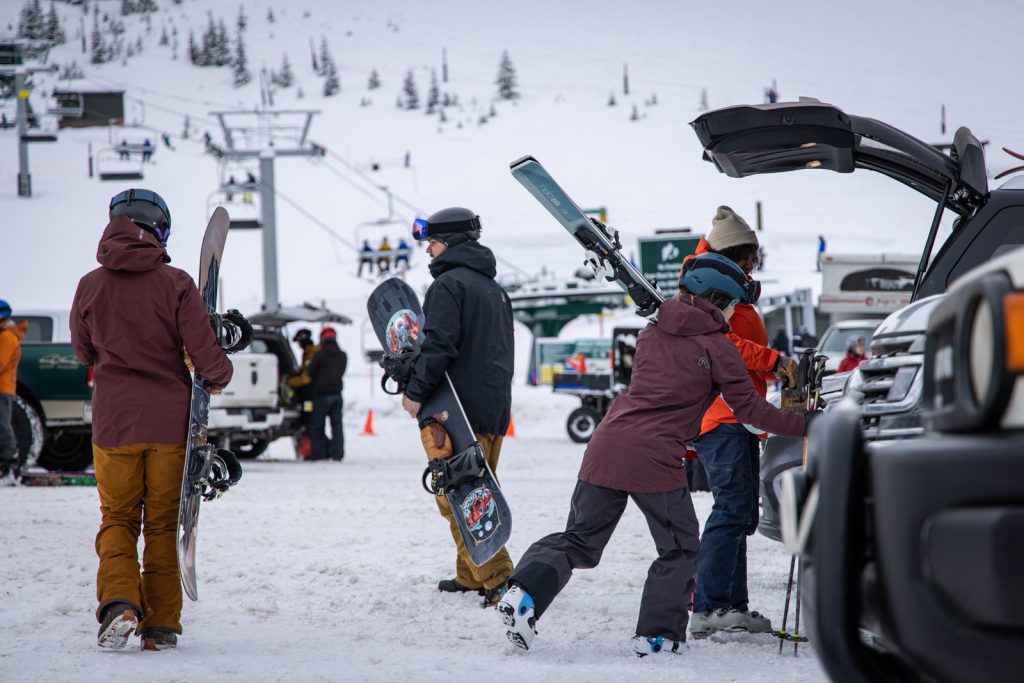 Demand for carpooling, bus service on I-70 is rising as Colorado drivers look for ways to avoid ...