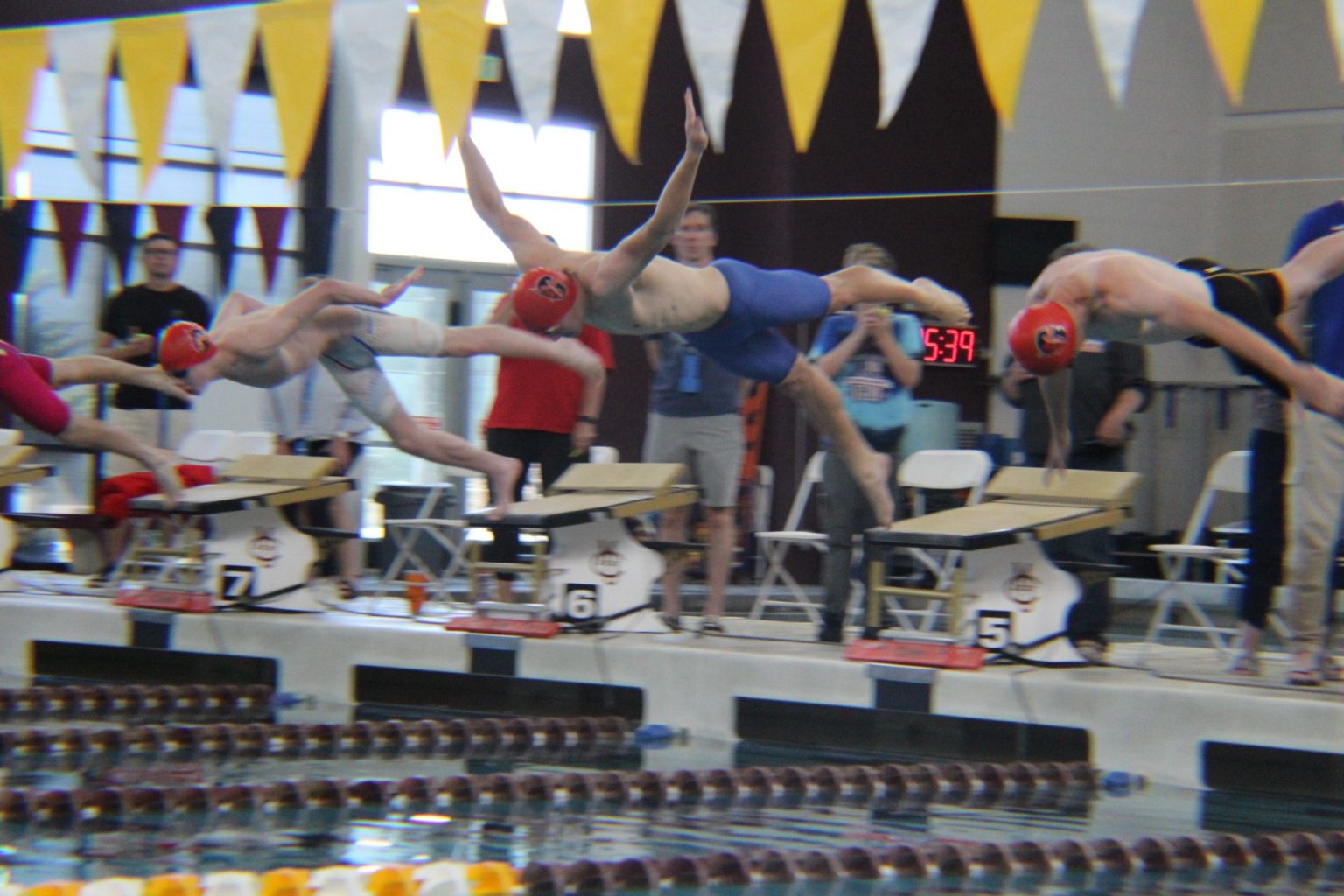 Glenwood Springs boys swim takes home fifth-straight southwestern ...