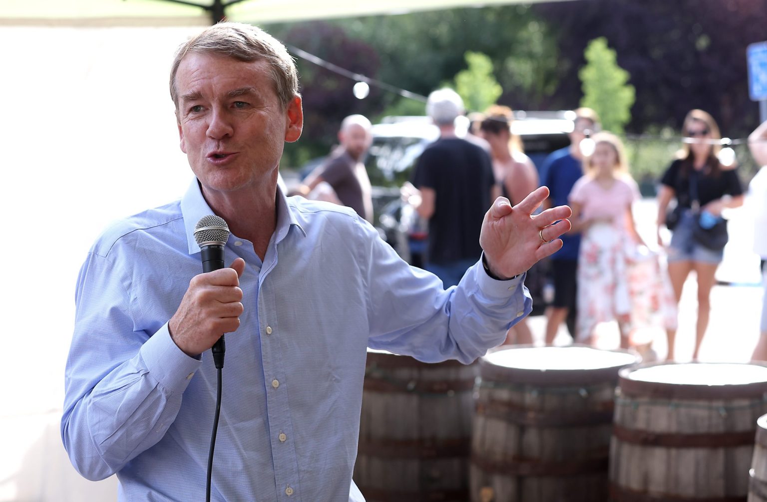 Sen. Michael Bennet invites Garfield County residents to office hours ...
