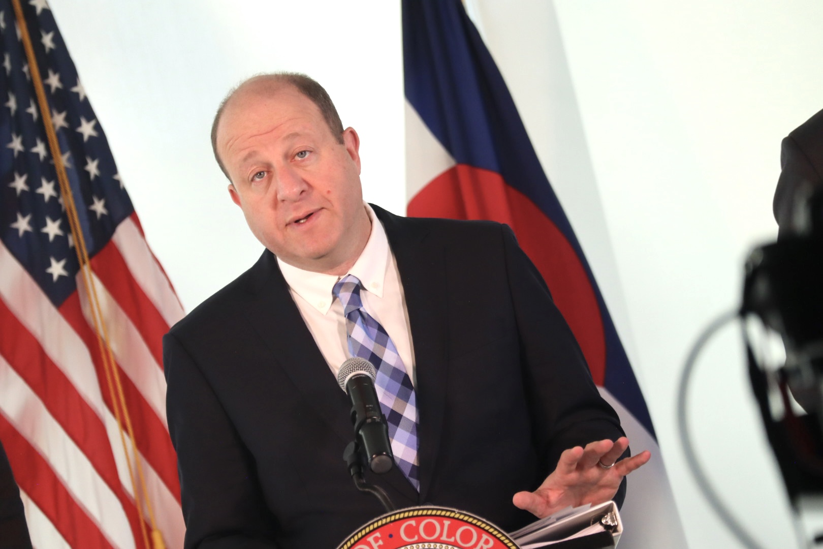 Colorado governor warns Congress is running out of time to extend ...