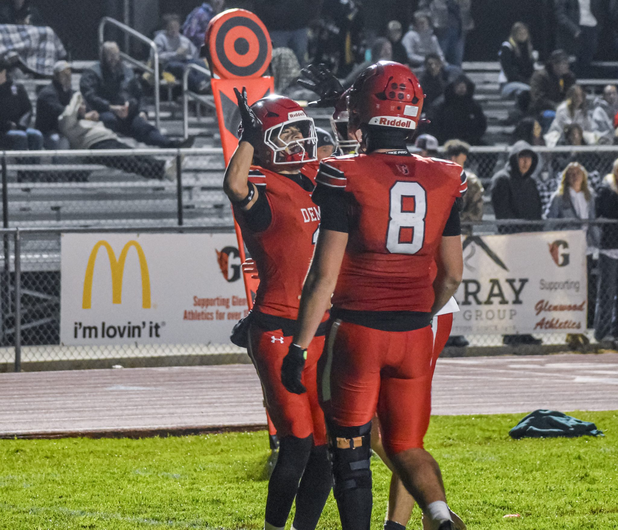 Glenwood Springs defense stuffs Rifle in 3A Western Slope rivalry ...