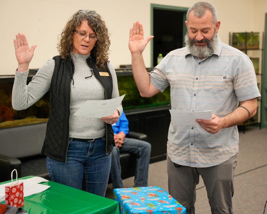 Garfield Re-2 board meeting accepts new members, certifies mill levy | PostIndependent.com