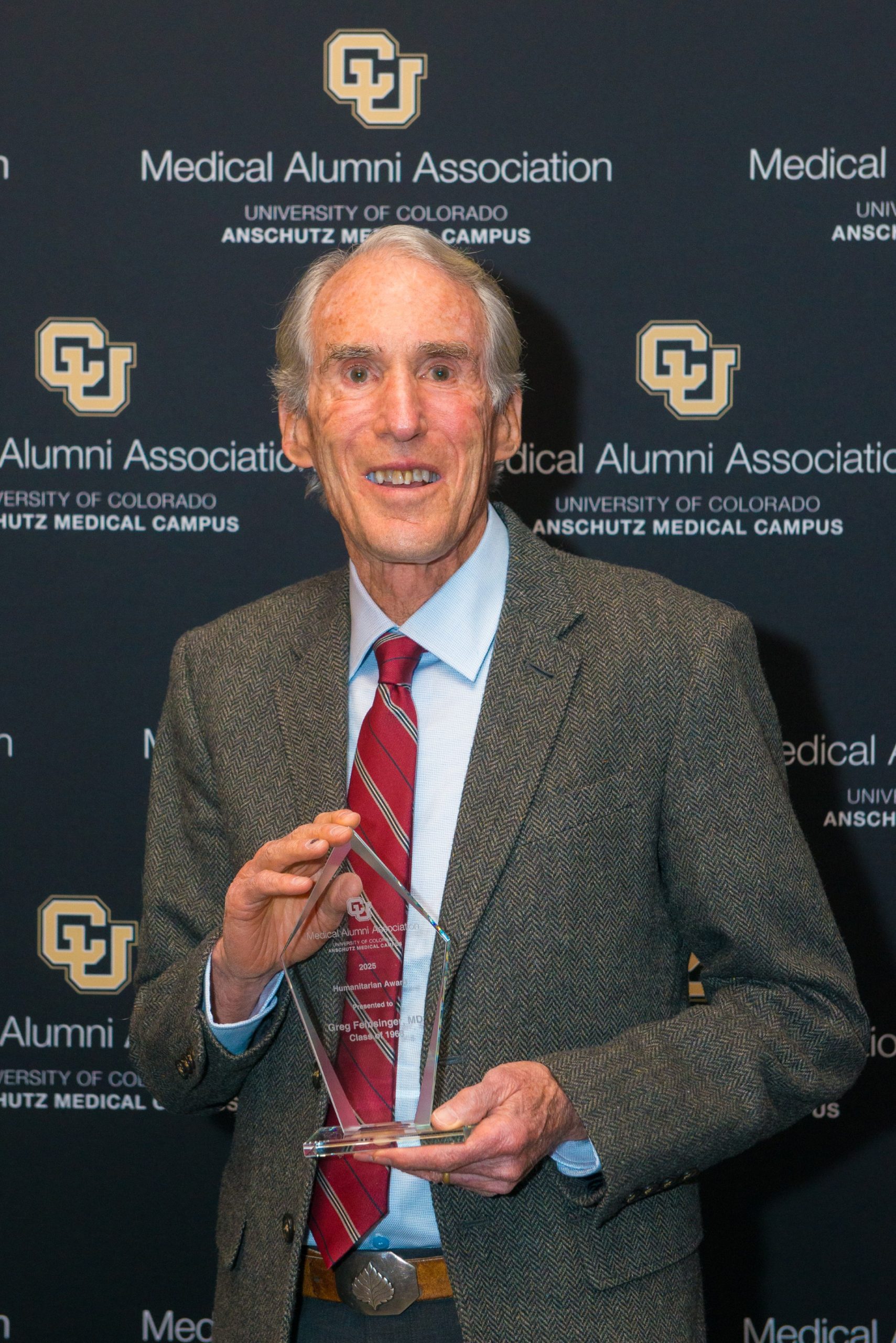 Longtime valley doctor Greg Feinsinger honored with humanitarian award ...