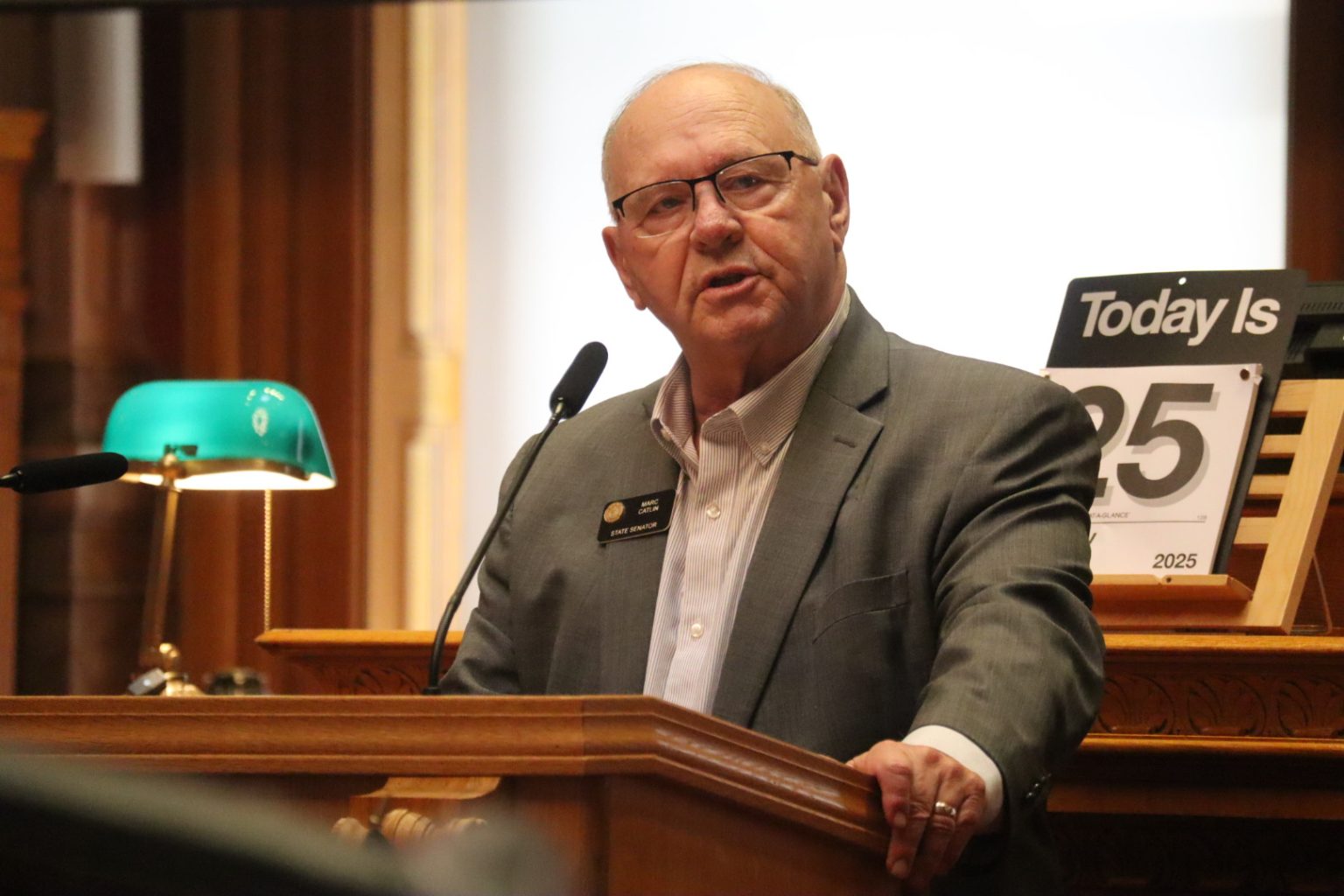 Colorado legislature passes bills seeking to aid ranchers, coal ...