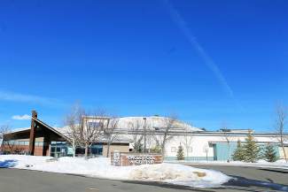 Officials eye pool and ice rink expansion | VailDaily.com