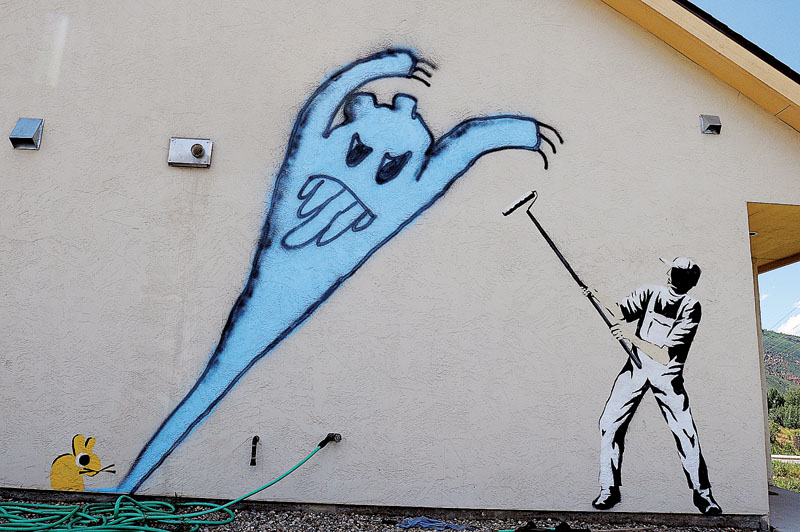 Stenciled graffiti returns to Edwards | VailDaily.com