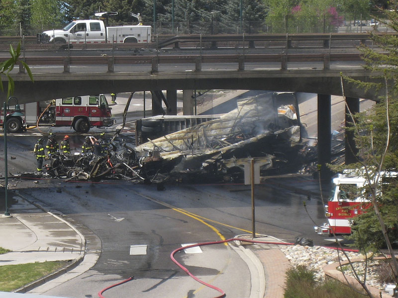 Fiery Avon crash leaves one dead | VailDaily.com