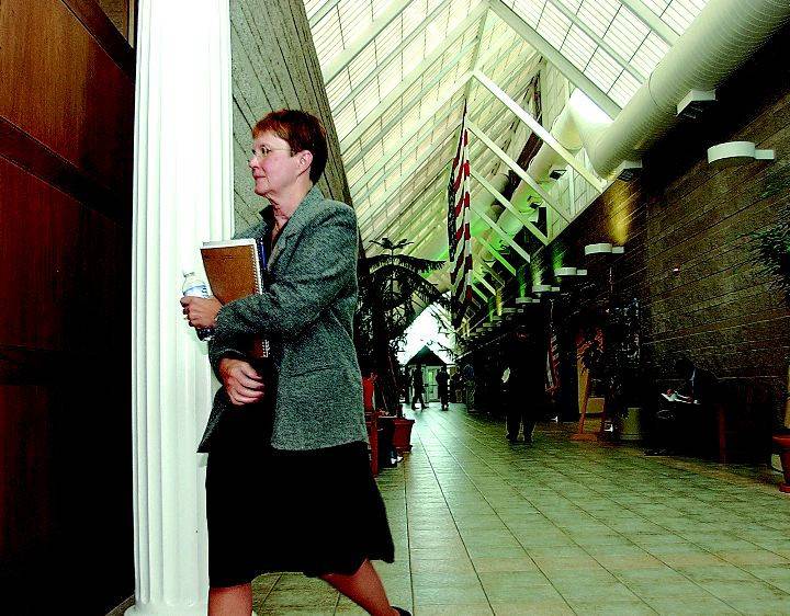 Judge sentences embezzler to four years in prison, restitution | VailDaily.com