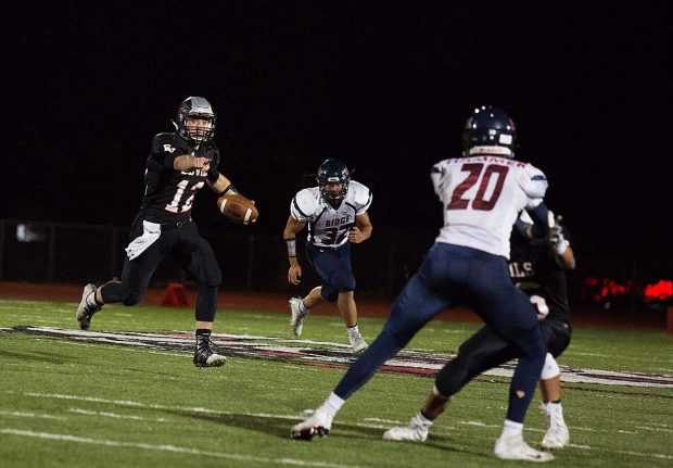 Devils drop Homecoming game to Grizzlies | VailDaily.com