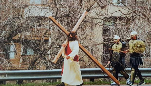 Local churches reenacting Christ’s crucifixion walk for 5th annual ...