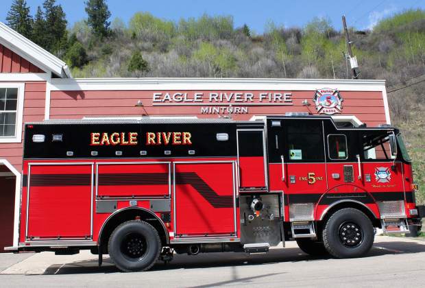Eagle River Fire Protection District takes delivery of new fire engine ...