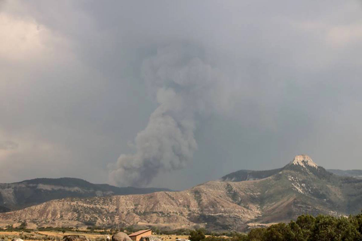 Challenging conditions for firefighters on Cache Creek Fire | VailDaily.com